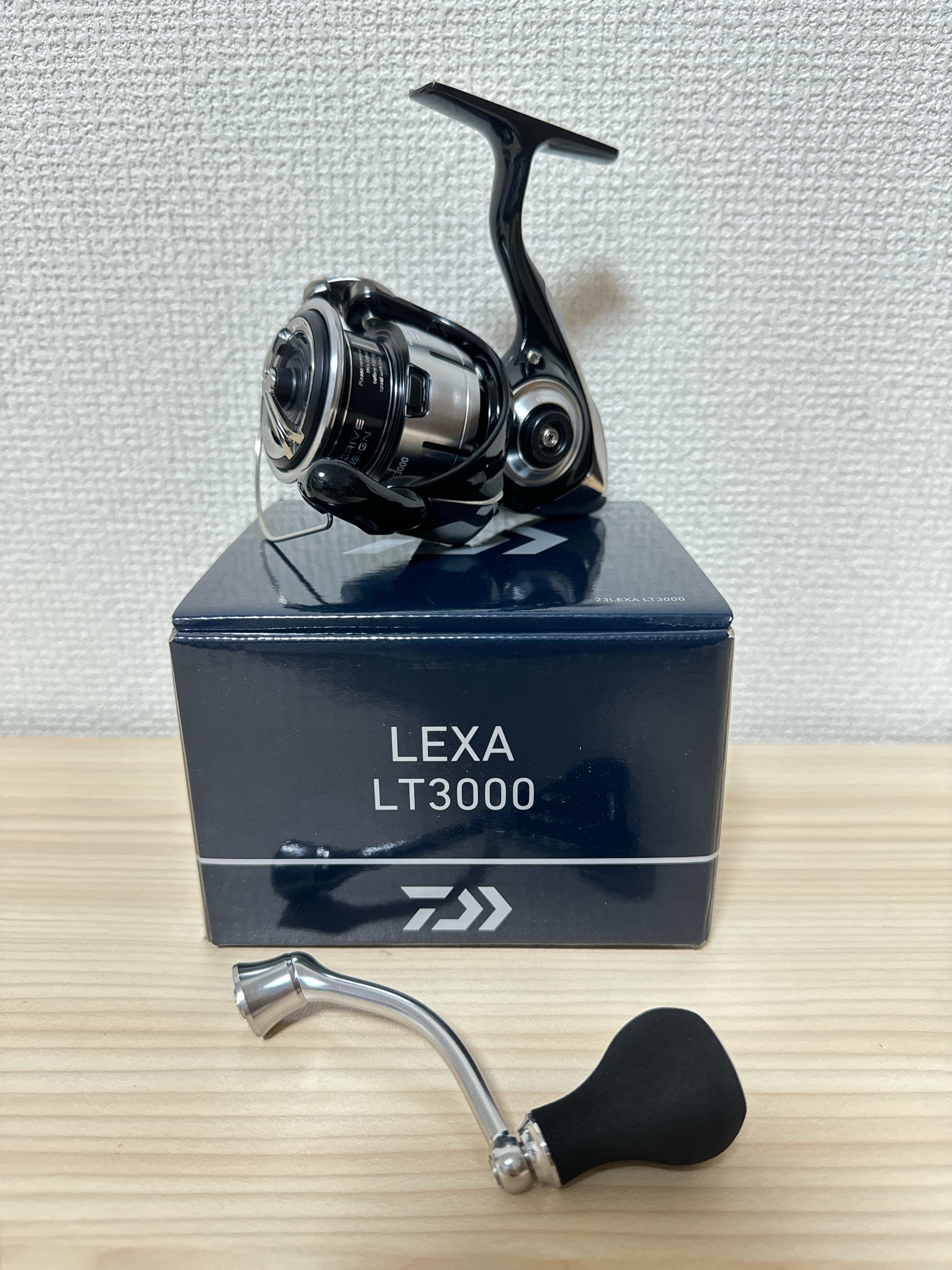 Daiwa Spinning Reel 23 LEXA LT3000 Gear Ratio 5.2:1 Fishing Reel IN BO