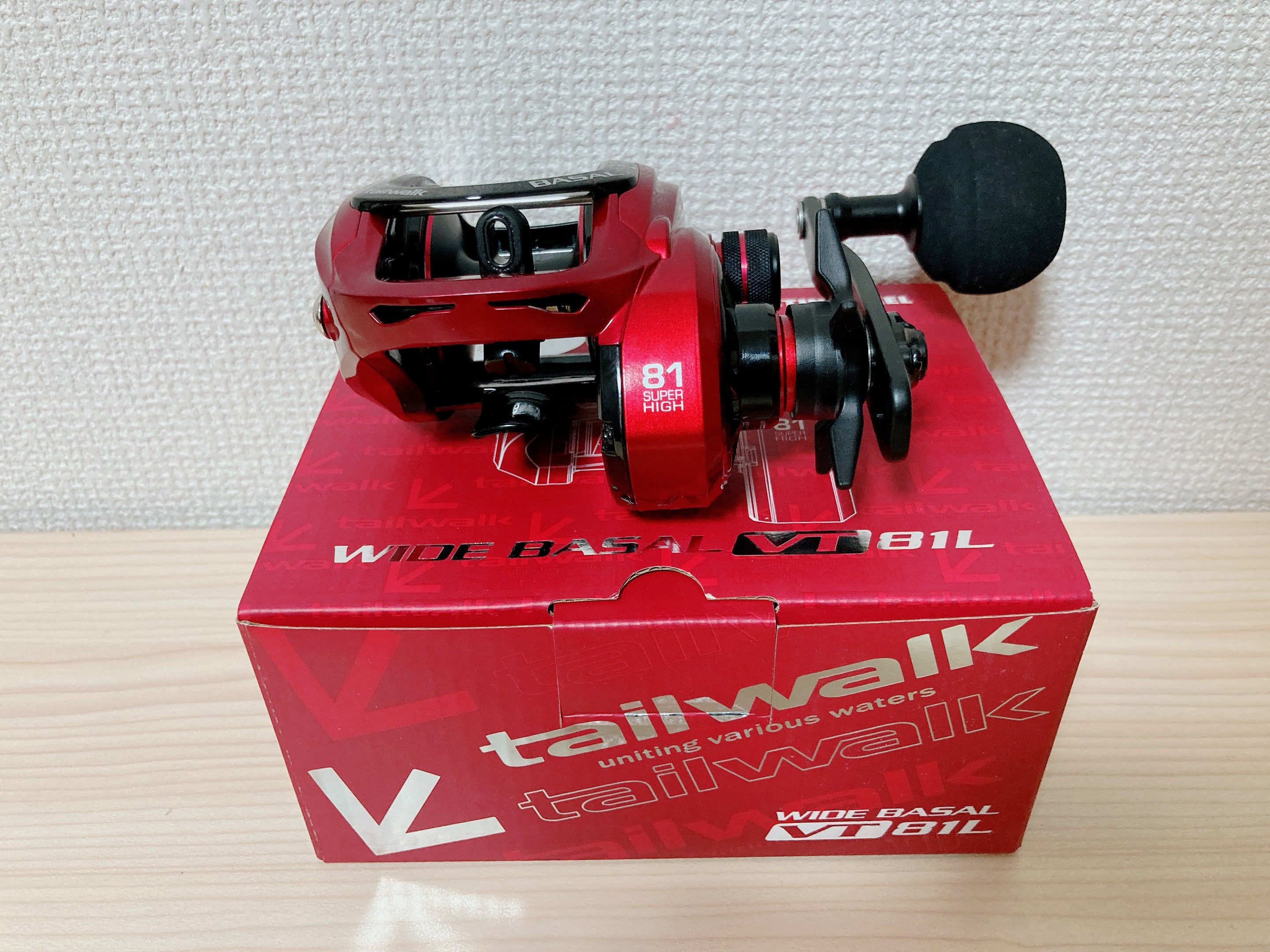 Tailwalk Baitcasting Reel WIDE BASAL VT81L Left Gear Ratio 8.1:1 IN BO